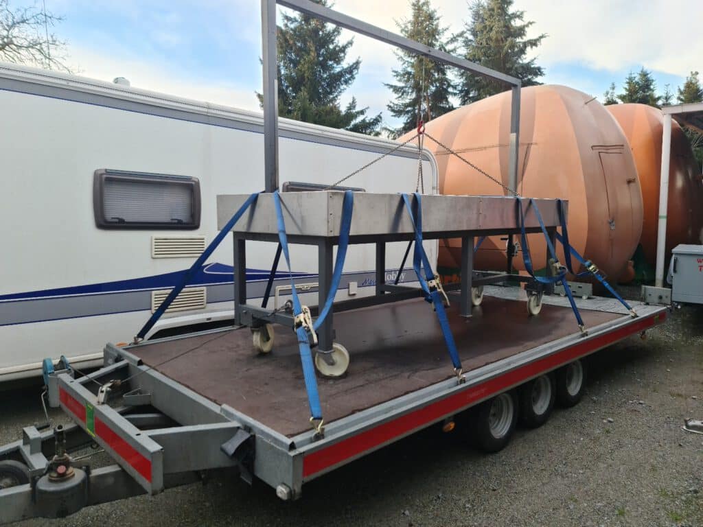 XXL Gastro Großgrill 3x1m mit Seilwinde Riesen Grill mieten ...